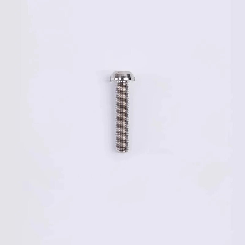 Титановый болт M5 x 10mm, цвет Titanium