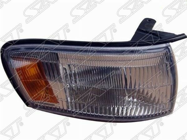 Габарит SAT ST-22-232R Toyota Cresta X90 92-96 Справа