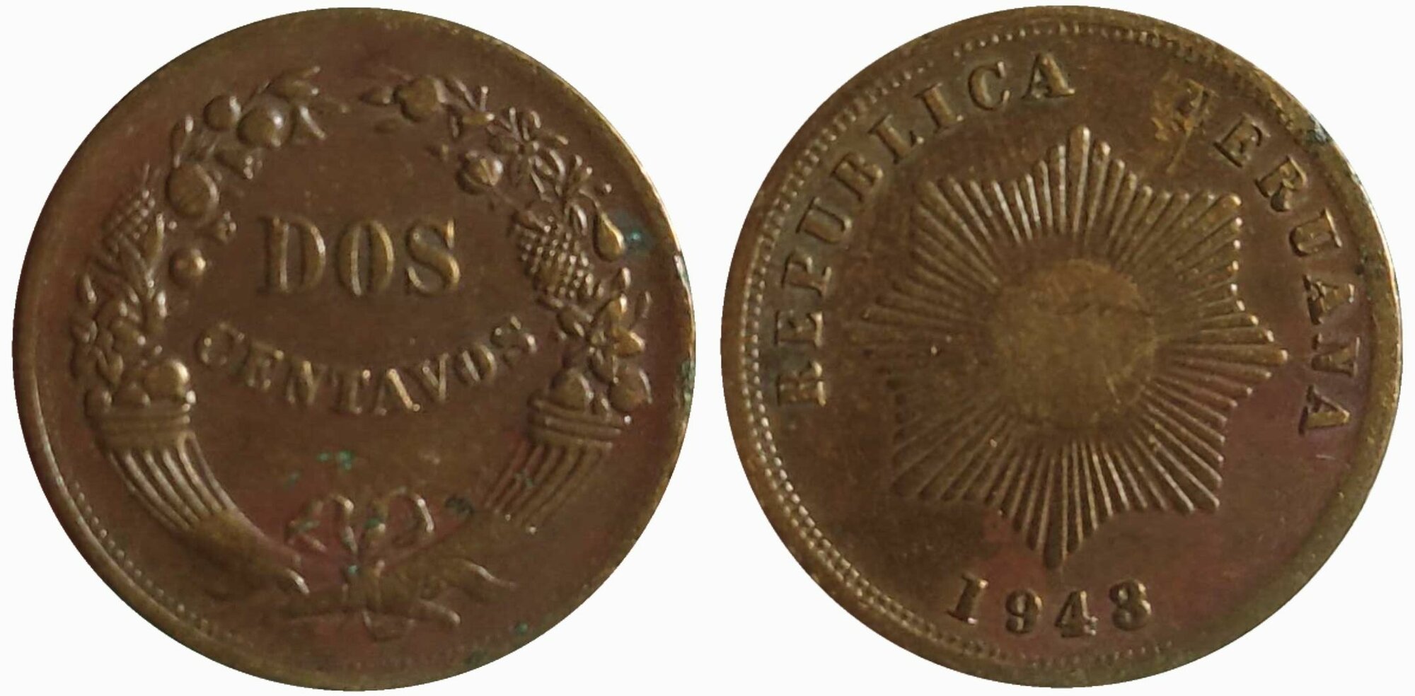 Перу 2 сентаво, 1917 - 1949 Звезда VF