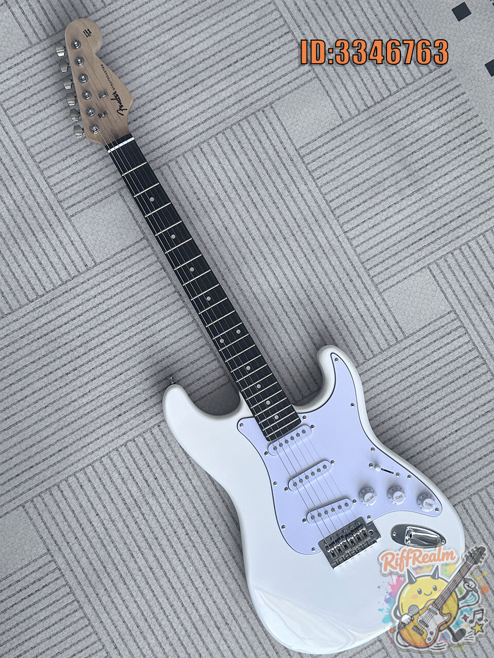 Электрогитара Stratocaster Light Yellow&White