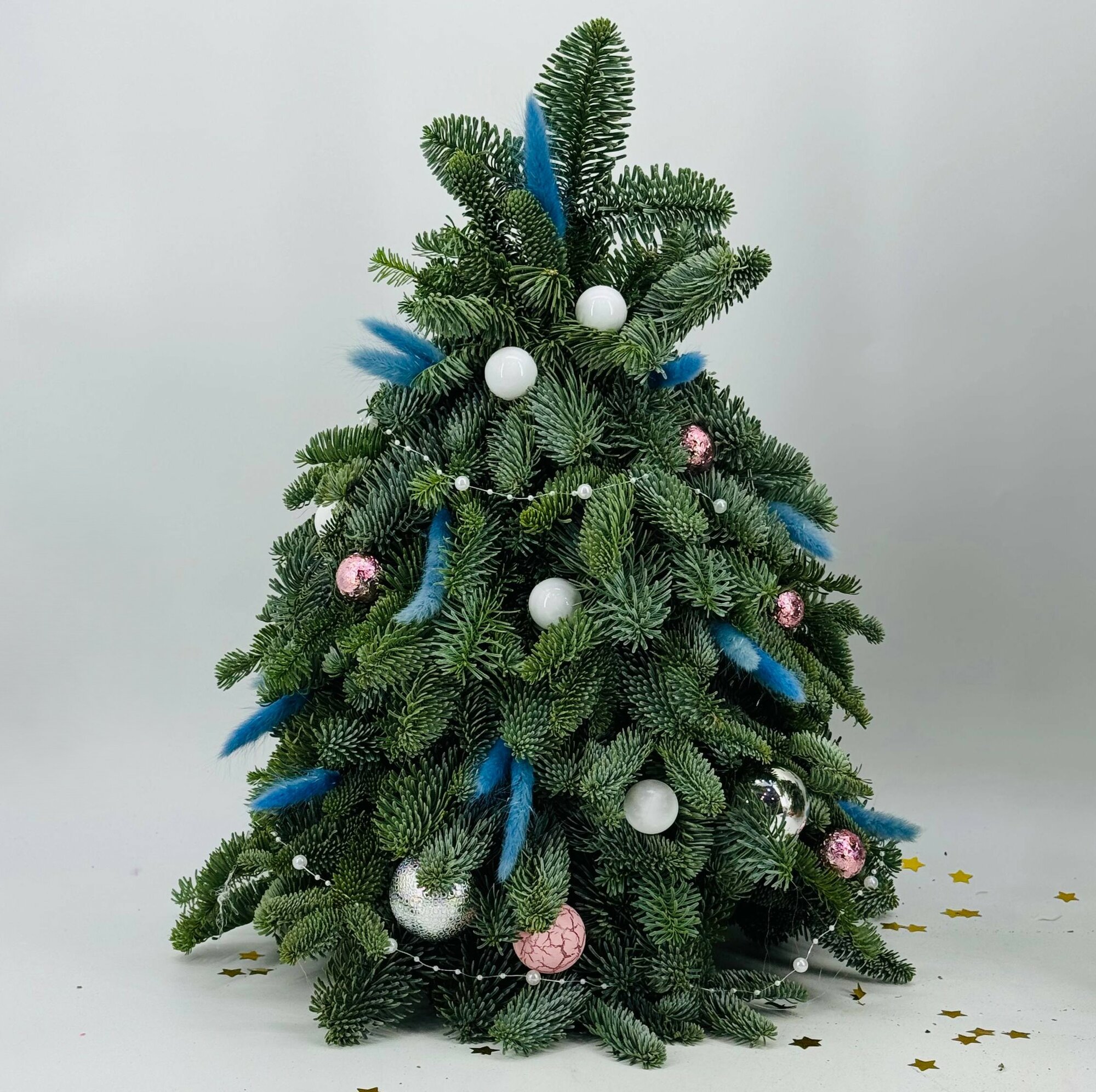 Ёлка новогодняя живая ручной работы из веток датской ели нобилис. Новогодняя ёлочка