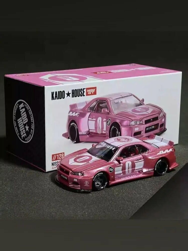 Машинка Kaido House MINIGT 1/64 KHMG128 Nissan Skyline GT-R R34 #0 Kaido RACING Factory V1 Metallic Pink Die-cast Alloy Car Model Collection Display Gift