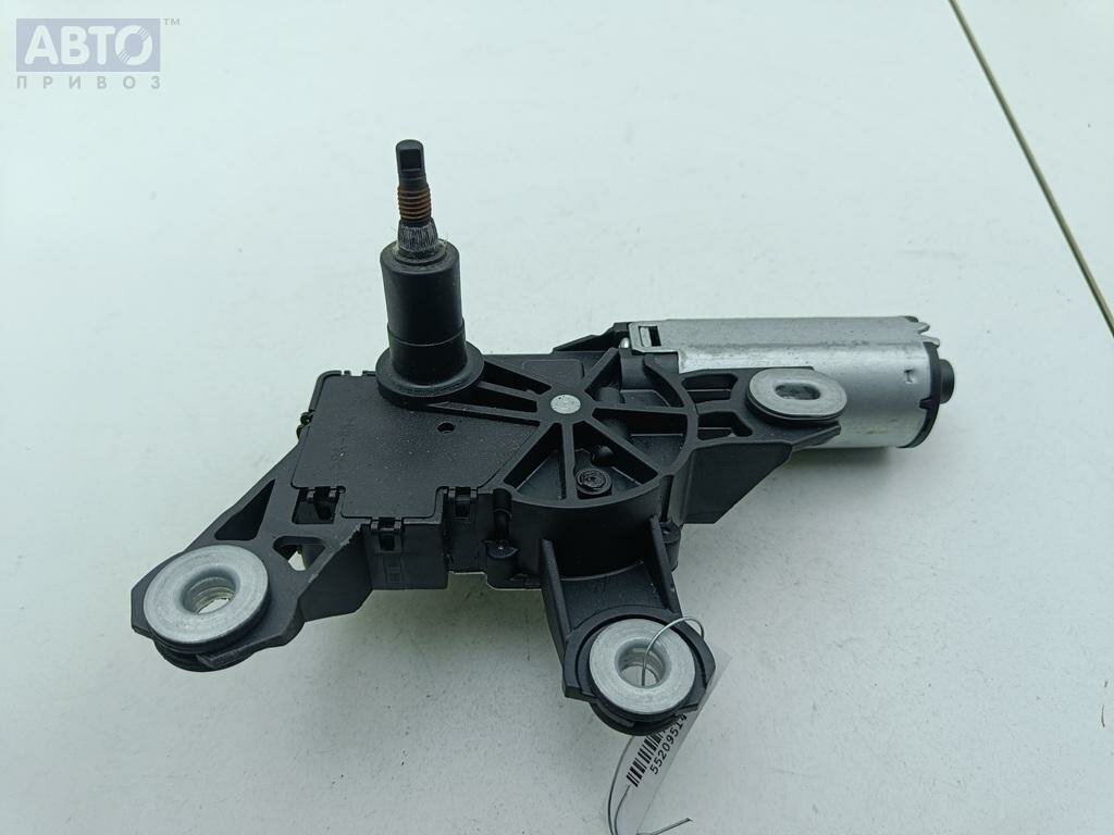 Двигатель стеклоочистителя заднего (моторчик дворников) Volkswagen Passat B5