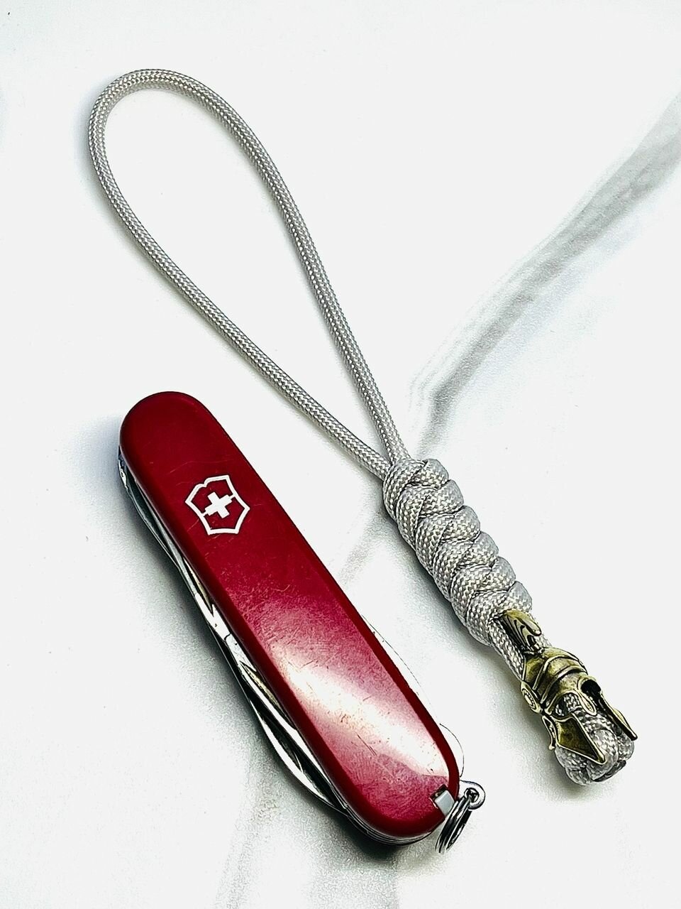 Темляк для ножа