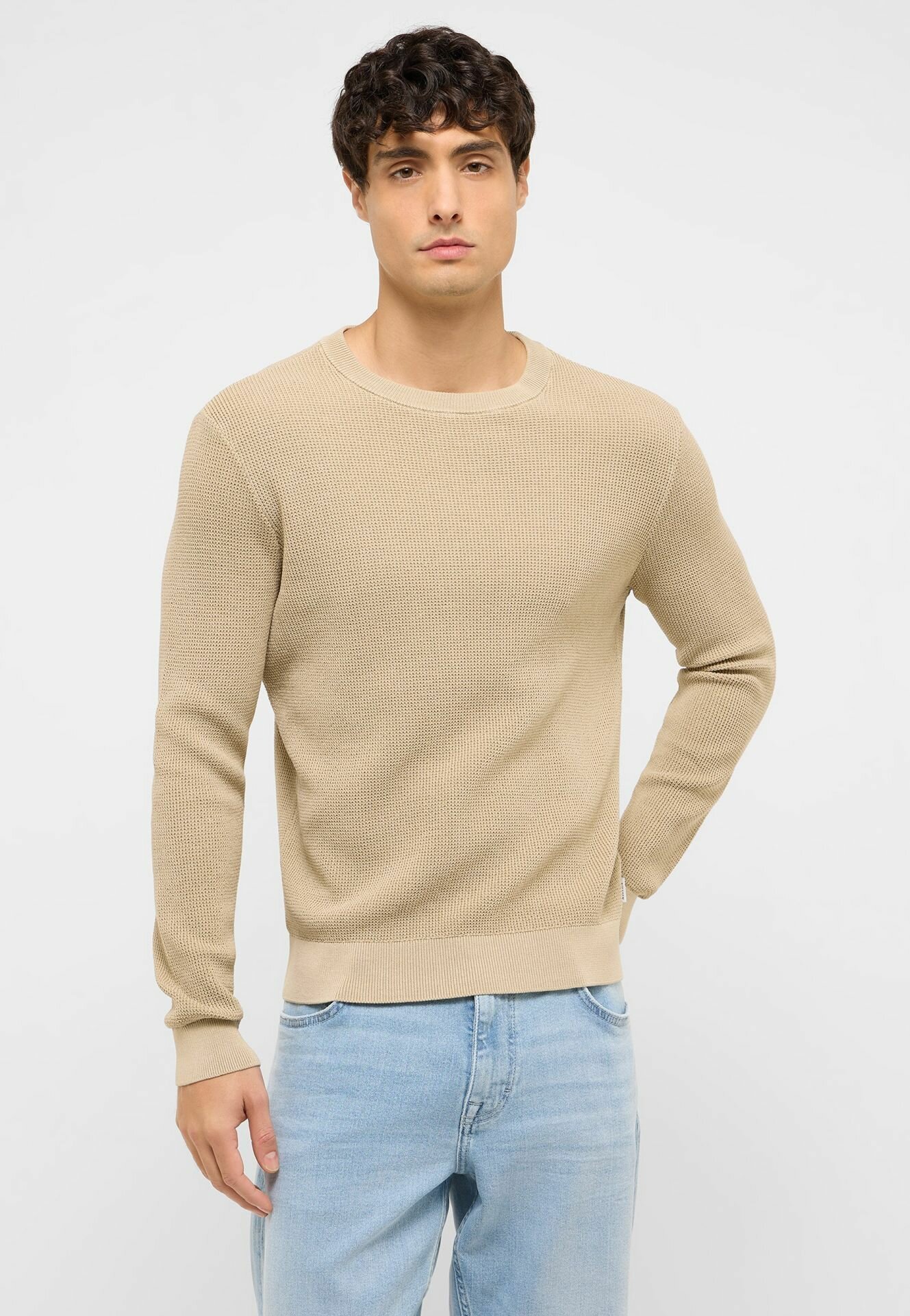 Джемпер Elliot