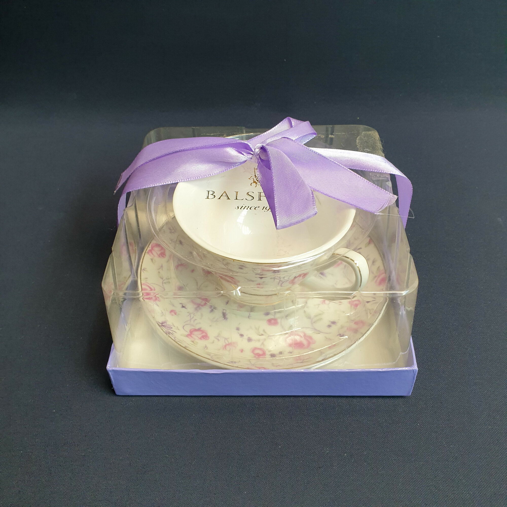 Новая чайная пара Balsford в подарочной коробке, фарфор, деколь, позолота. Китай.