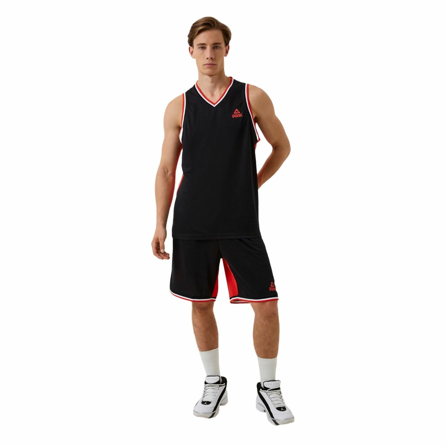 Баскетбольная форма PEAK