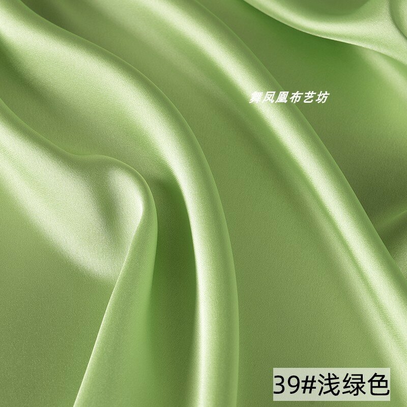 Однотонная высококачественная имитация ацетатного атласа, имитация шелкового пальто, драпированная блестящая ткань для платьев и блузок