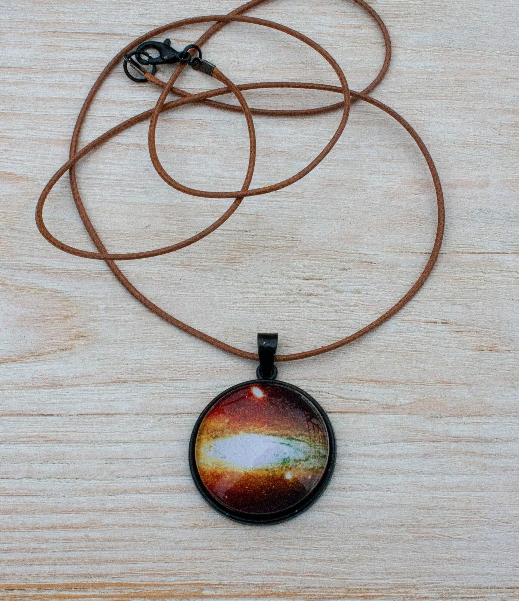 Подвеска, стекло