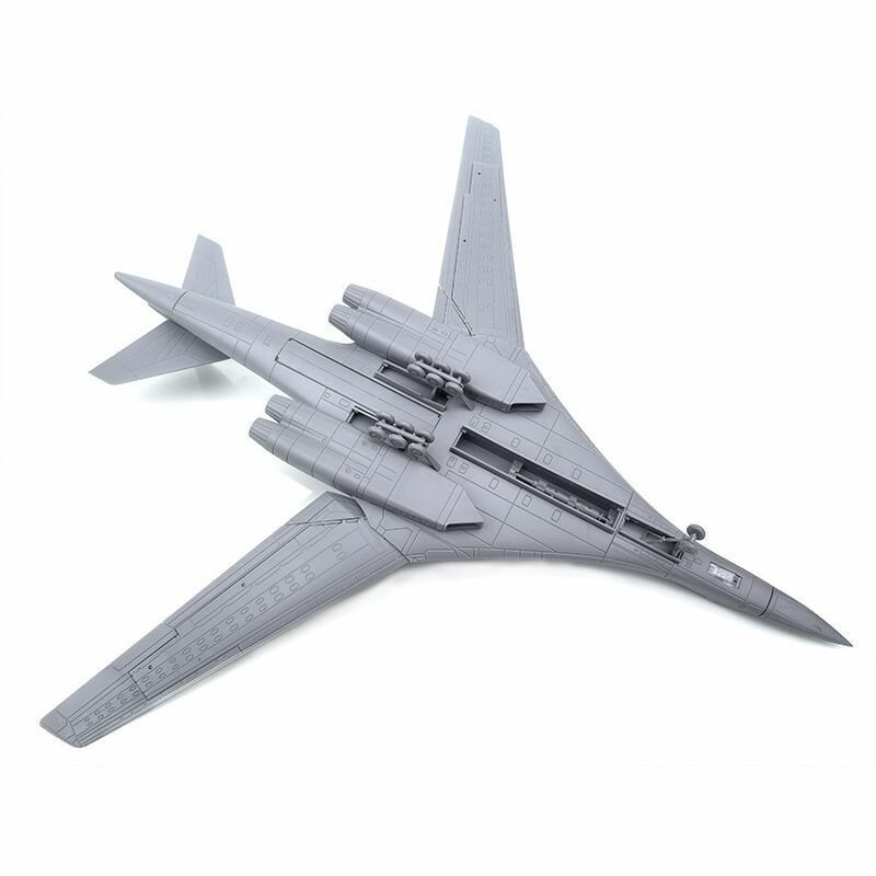 Самосборная модель 1:144 стратегического бомбардировщика Ту-160 "Белый лебедь" конструктор для сборки декоративная фигурка подарок