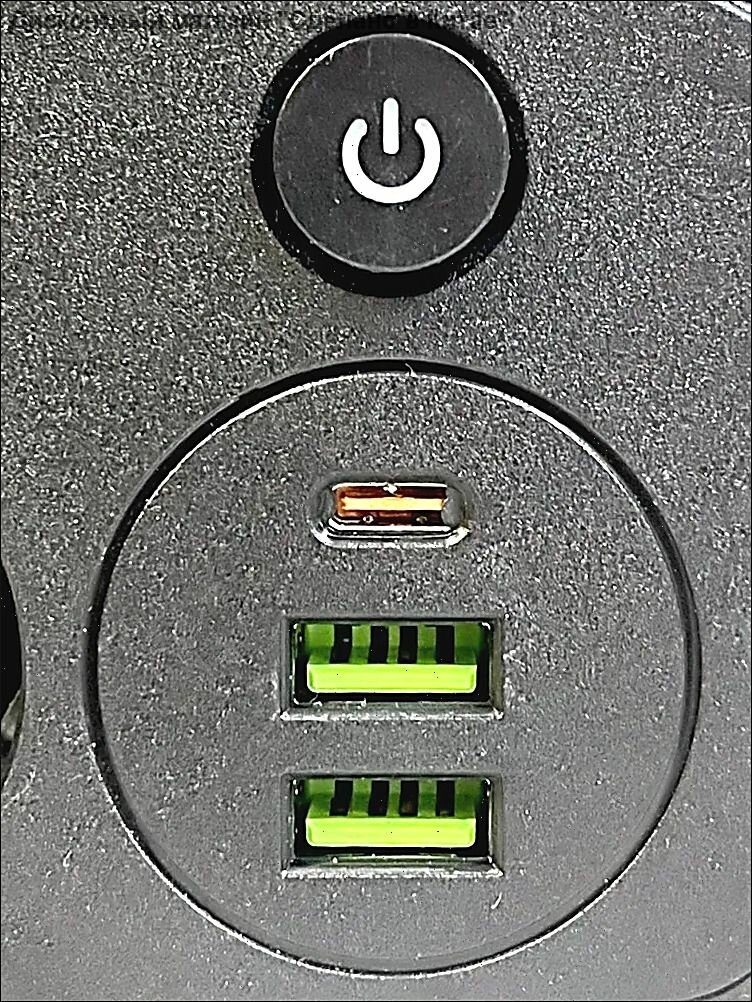 Сетевой тройник 220В с 3 розетками, 2 USB, Type-C и подсветкой, черный — фото 1
