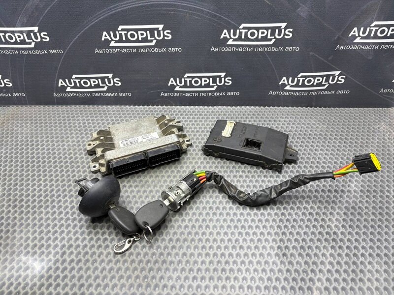 Эбу комплект Renault Logan 2009 (1.4 K7J 710) Б/У с пробегом Арт. 20549