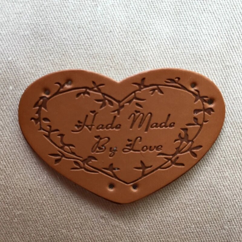 Кожаная бирка в форме сердца "Hand Made By Love", love x1