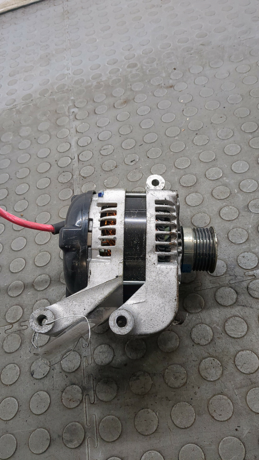 Генератор Ford Focus 2 Б/У