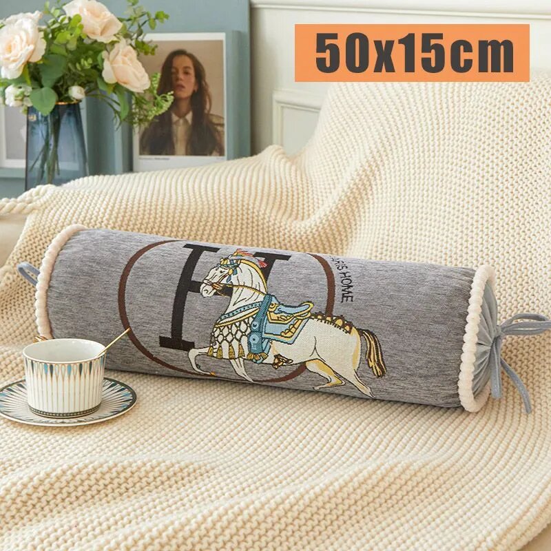 Декоративная подушка валик 50x15 см с рисунком лошади, велюр, бежевый/белый