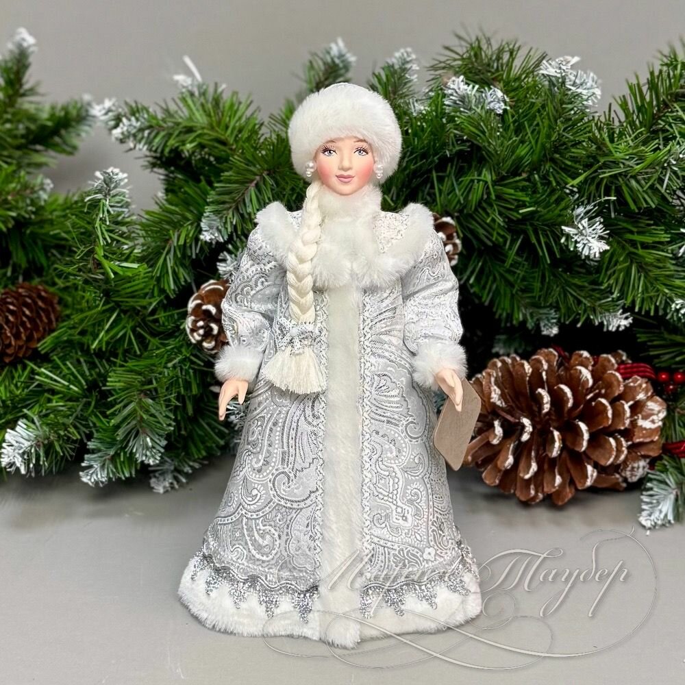 Фигурка декоративная