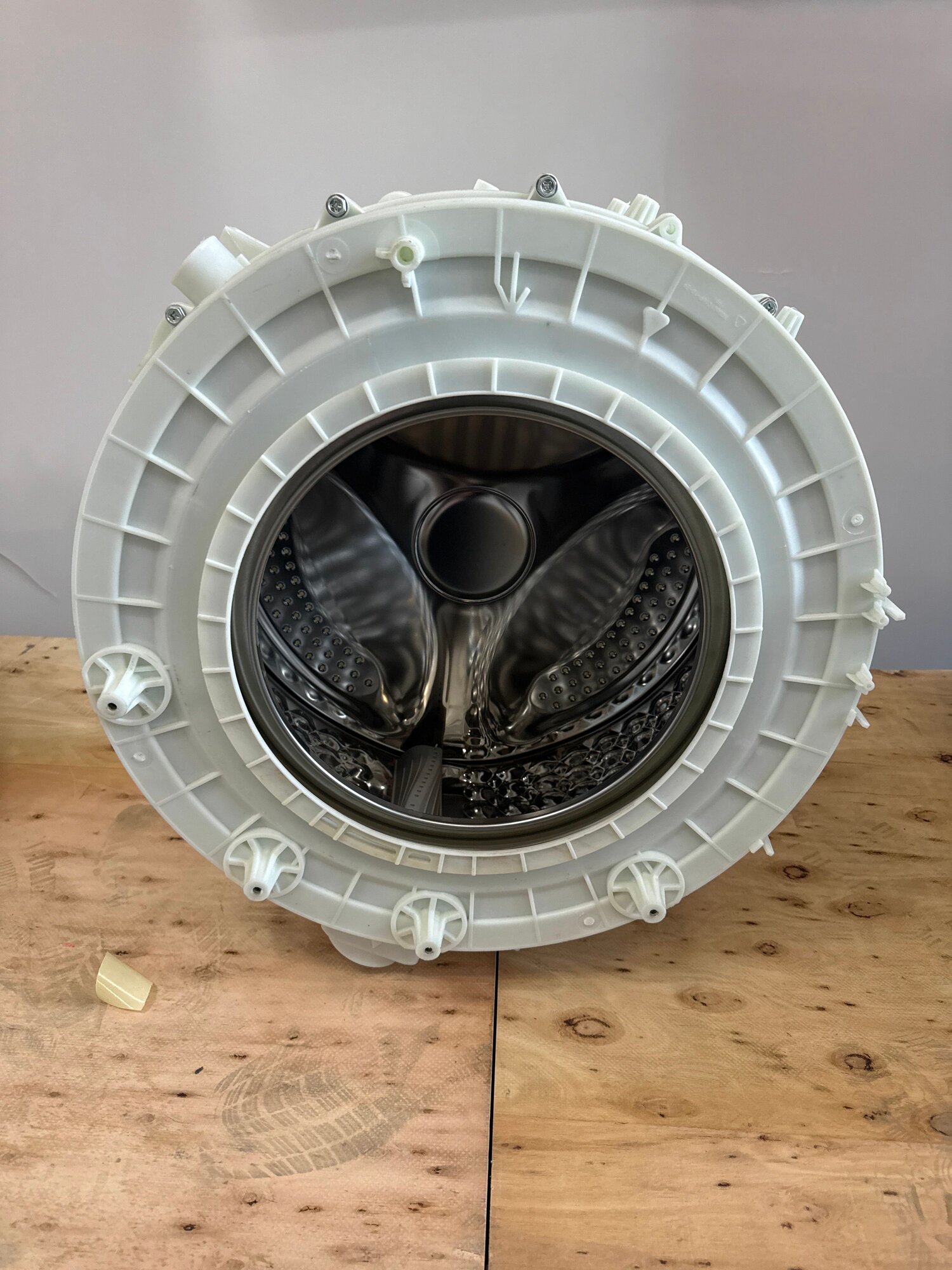Бак в сборе, для СМА WILLMARK WMF-6012W. Товар уцененный