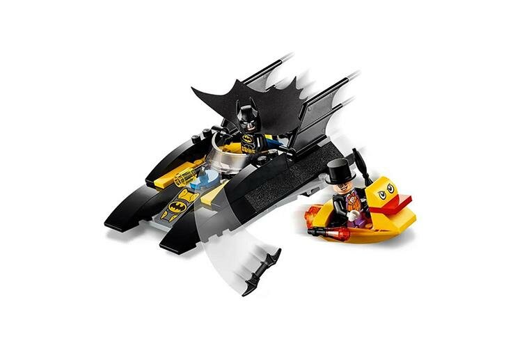 Конструктор унисекс LEGO Super Heroes Бэт-Лодка против Пингвина 76158