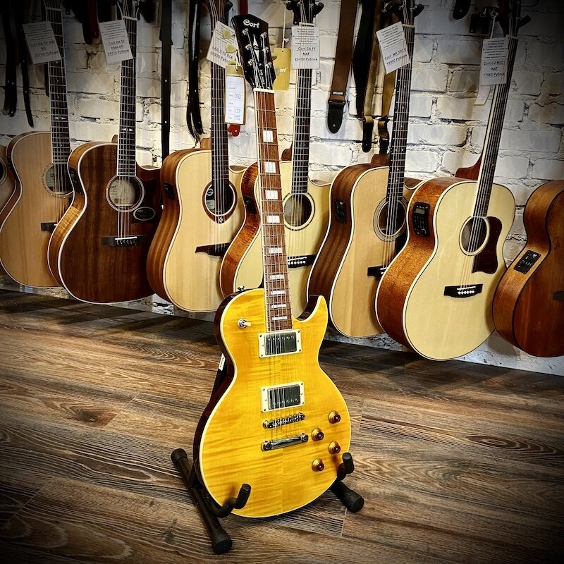 Электрогитара Cort Classic Rock CR250-ATA янтарная