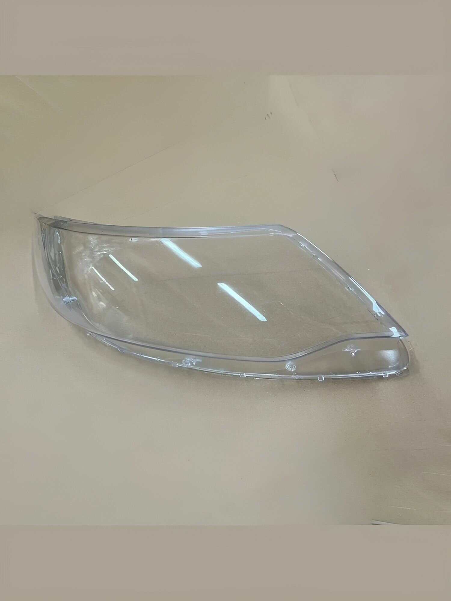 Стекло фары GNX для Kia Rio 3 (2015-2017), правое, поликарбонат