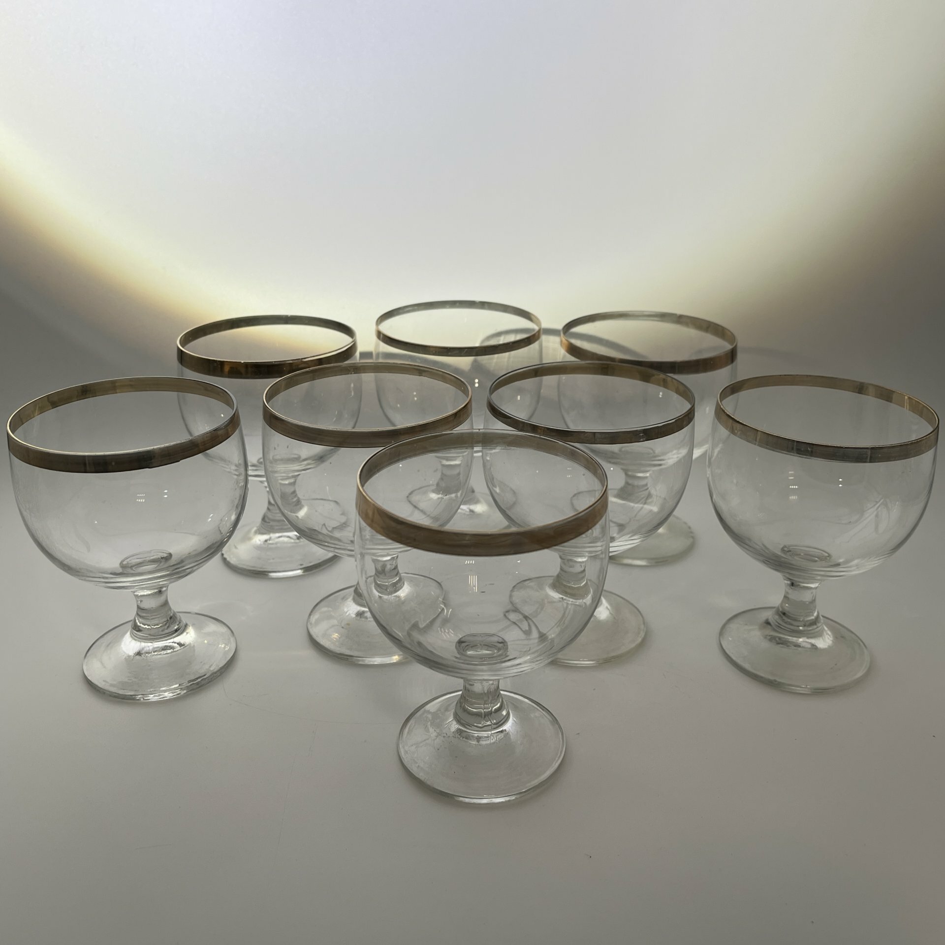 Набор из 8-ми бокалов с золотой каймой, стекло, золочение, Россия, 2010-2020 гг.