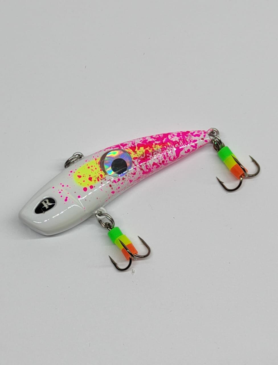 Раттлин на форель со светодиодами Boomer мигающий, триколор, 67мм, 9.5 гр. #01