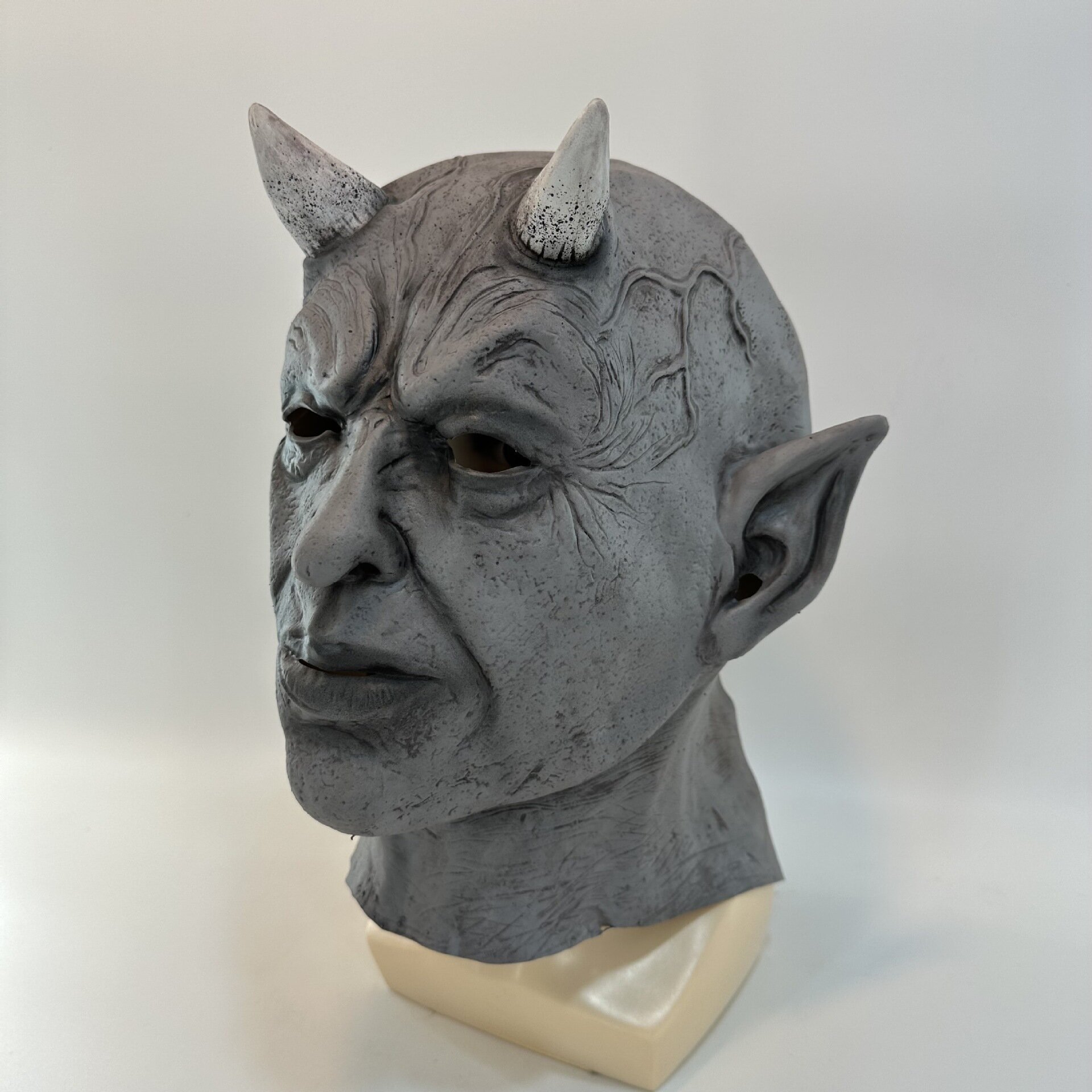 Маска белоглазого демона для Хэллоуина страшный аксессуар для экзорцизма и тематических вечеринок