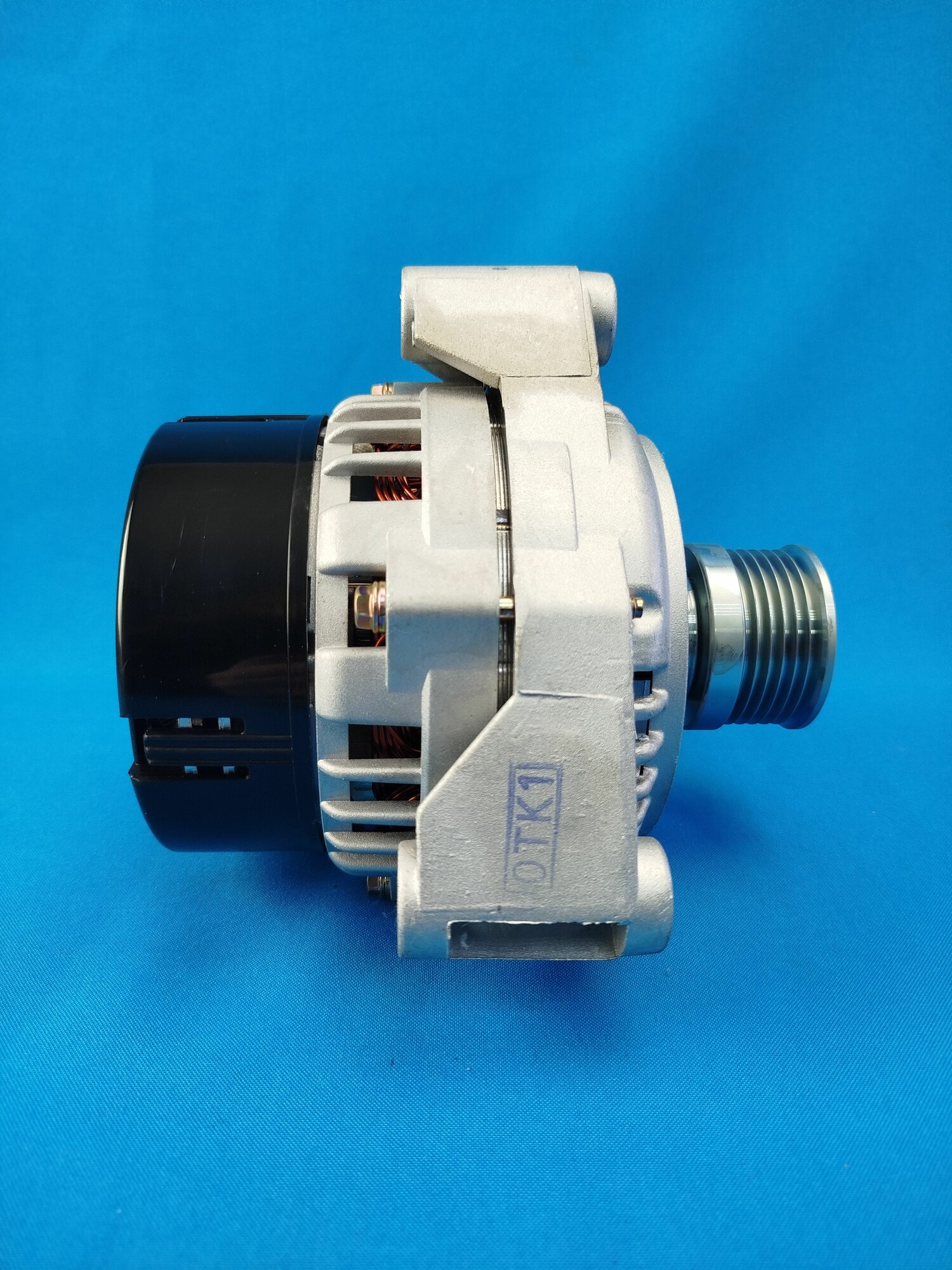 Генератор "ПРАМО-АТЭ-1"для а/м ГАЗ, УАЗ дв.406, 405, 409 (100А)