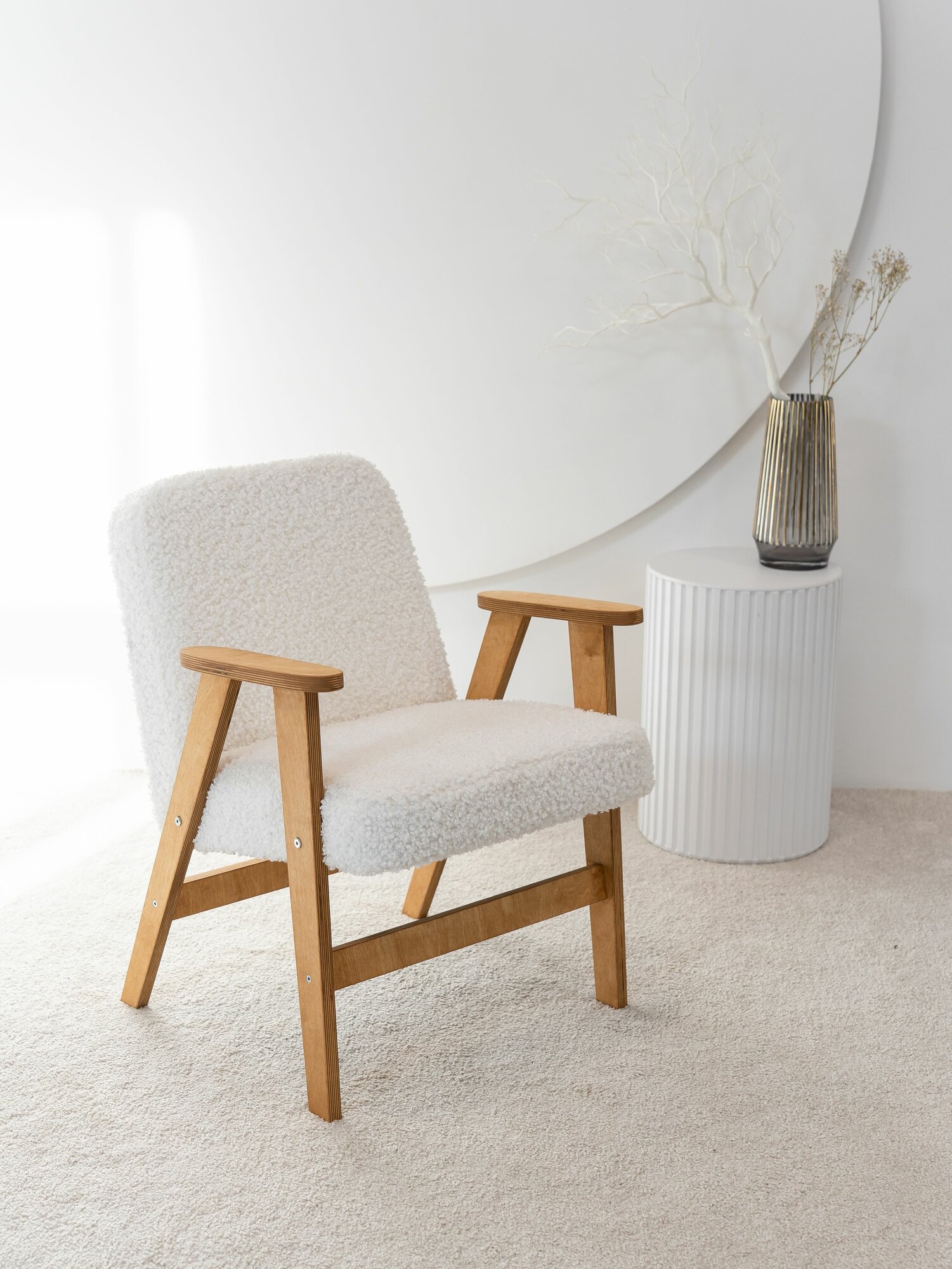 Кресло мягкое в гостиную, на кухню