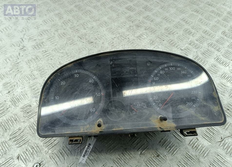 Щиток приборный (панель приборов) Volkswagen Caddy (2004-2010)