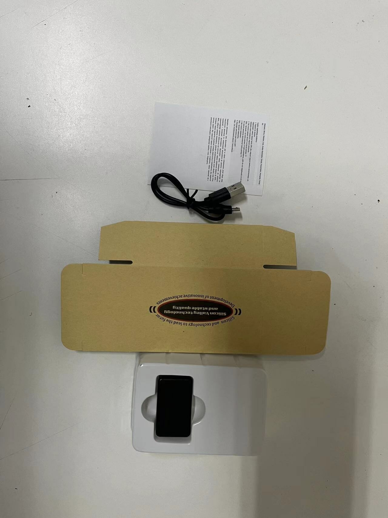 GF10 Локатор для автомобиля GPS локатор с сильным магнитом, не требующий установки, антипотеря для пожилых людей, детей и домашних животных GF07