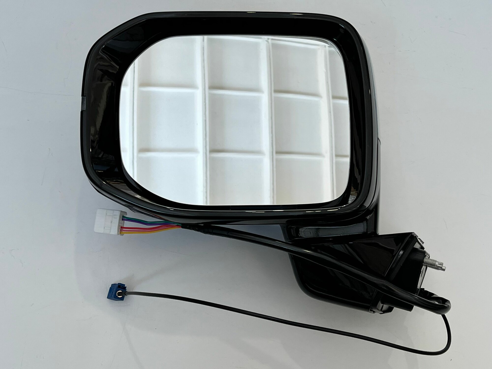 Зеркало заднего вида левое (5+1 контакт) Haval Dargo [2.0 16V 7AMT внедорожник 4X4] 8202700XKN04A