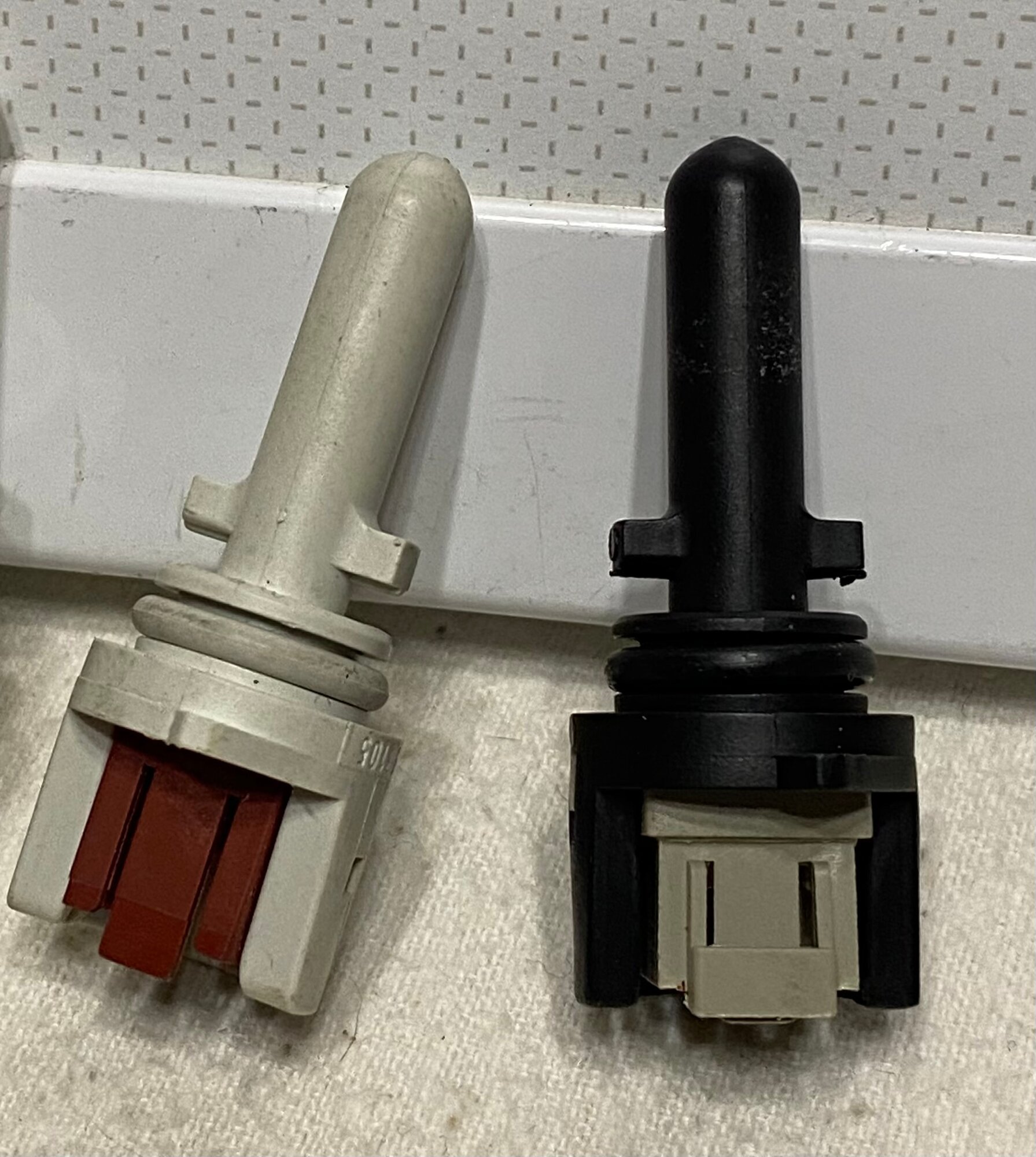 Датчик температуры для посудомоечных машин Beko (Беко), Blomberg (Блумберг), Vestel (Вестел), KUPPERSBERG (Купперсберг) 1887740400 32013802