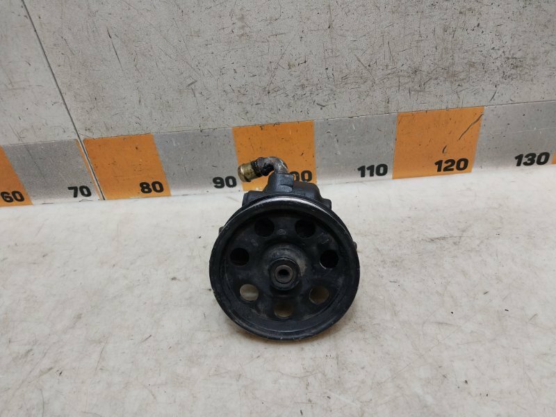 Б/У Насос ГУР Насос гидроусилителя Ford Focus 2001 1, DAW 477461 FORD арт. YS4Z3A674AERM