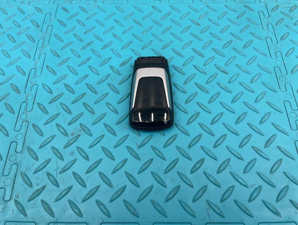 Ключ зажигания Audi A4 2016 B9 CVKB 2.0 OEM 4M0959754AL