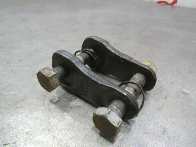 Серьга передней рессоры в сборе Scania 6-series