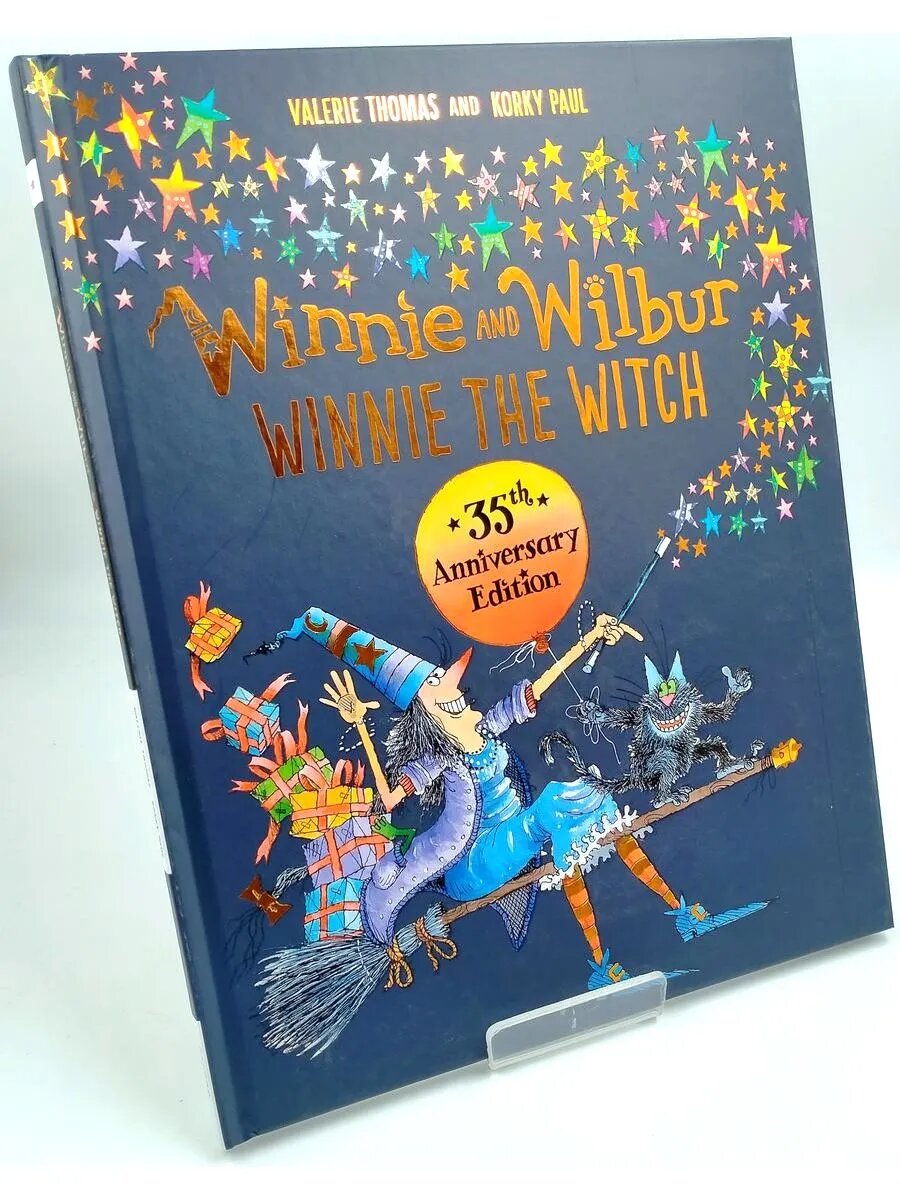 Winnie the Witch and Wilbur Hardback юбилейное издаие | Oxford University Press
