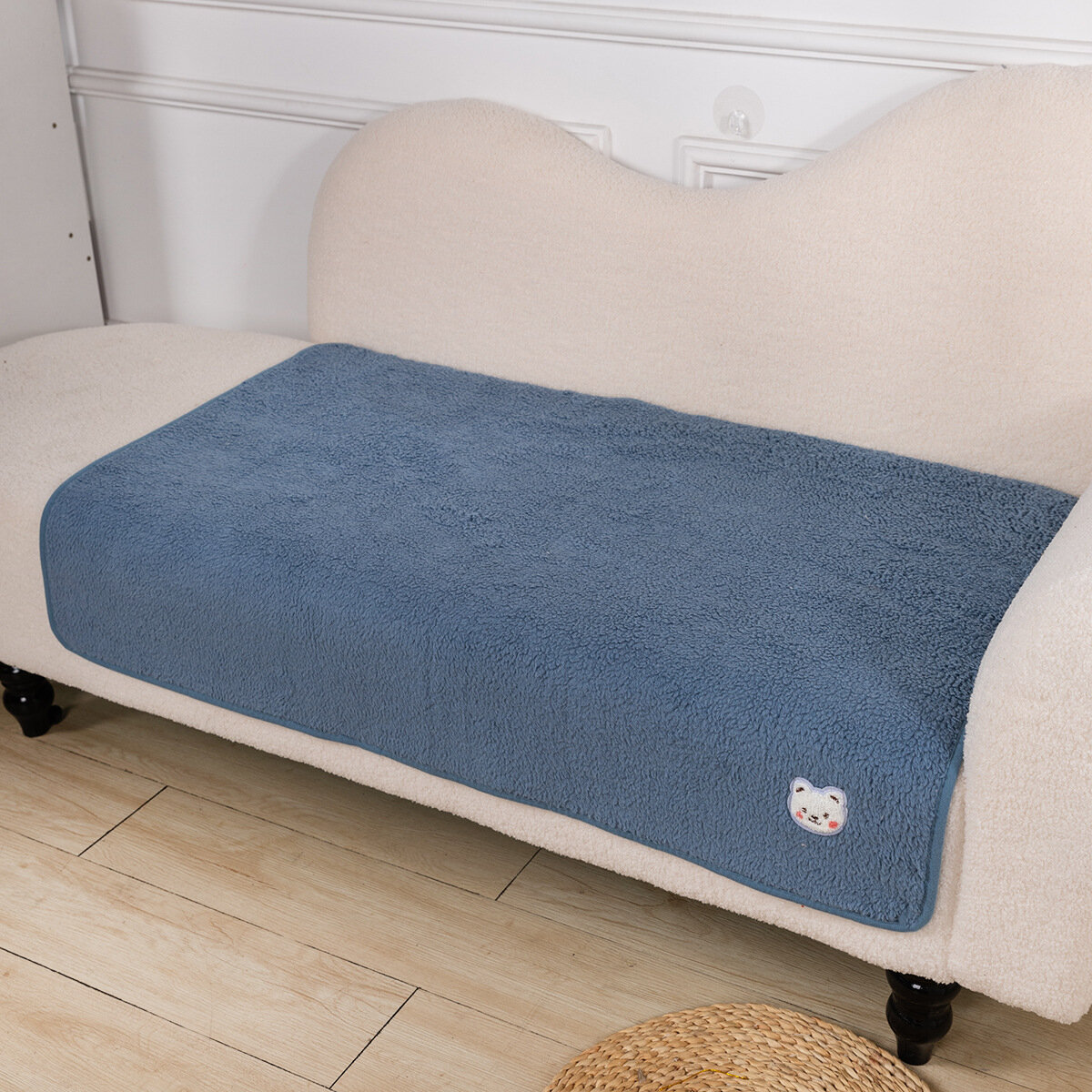 Фабрика прямых продаж осенью и зимой теплый овечий кашемир собачий коврик противоскользящий удобный собачий коврик