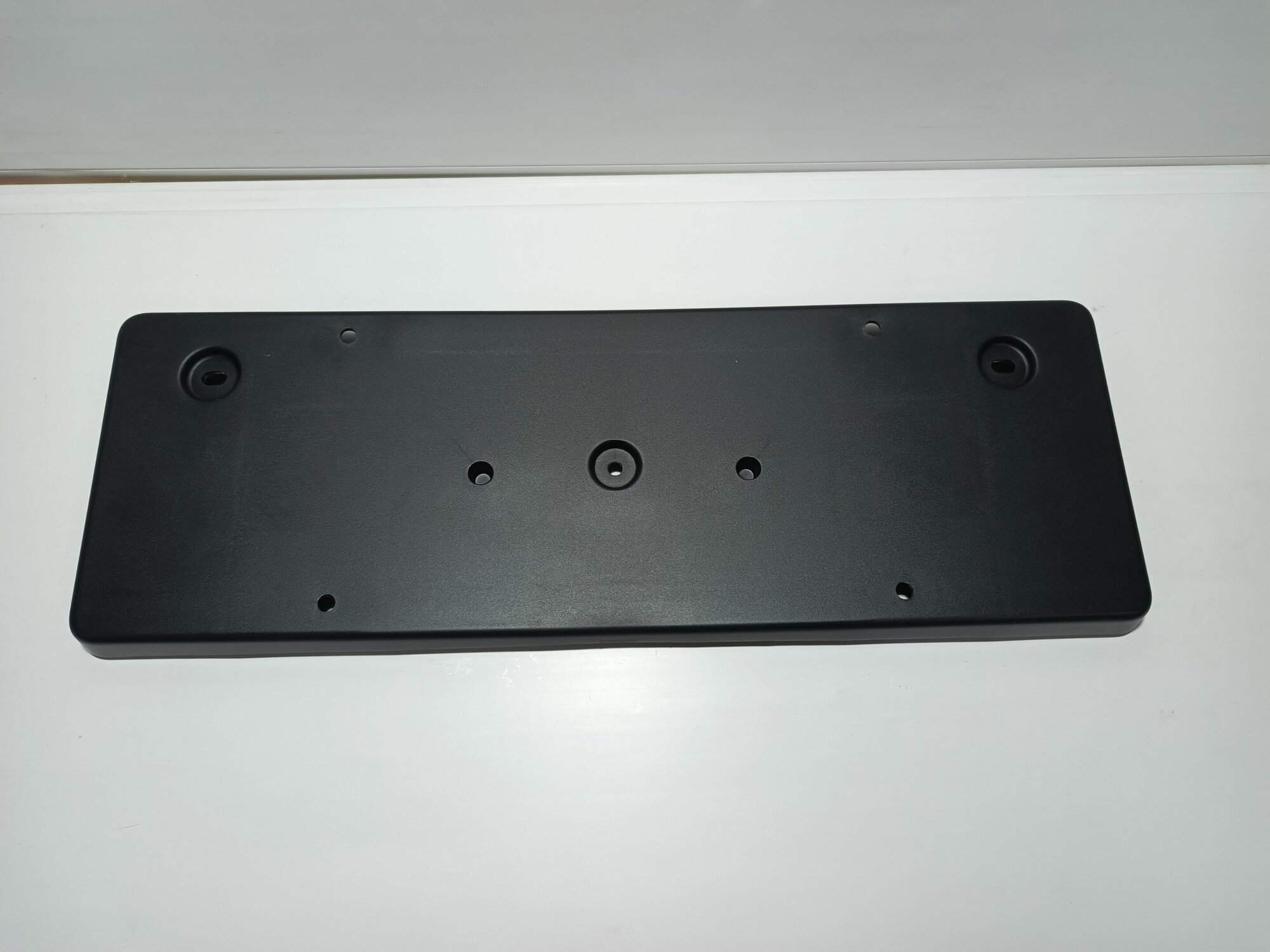 Накладка бампера переднего под номерной знак JAC T6 [2.0 16V 6MT пикап 4X4 Turbo дизель] 2803131P3010