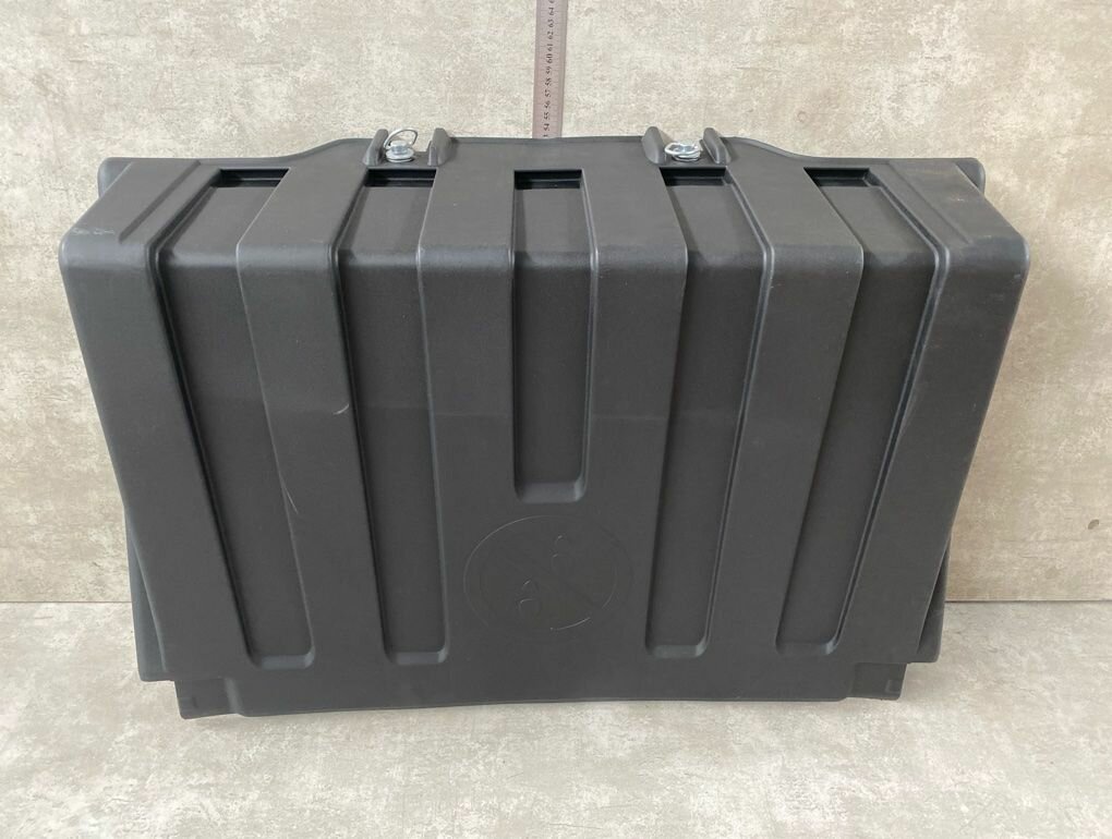 Крышка аккумуляторного отсека MAN МАН ТГА ТГС ТГХ (широкая)