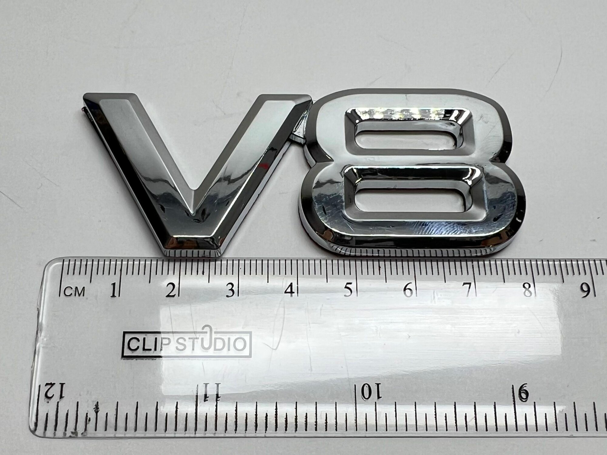 Логотип (шильдик, надпись, эмблема) "V8" 7.5 см, арт: 8860-К