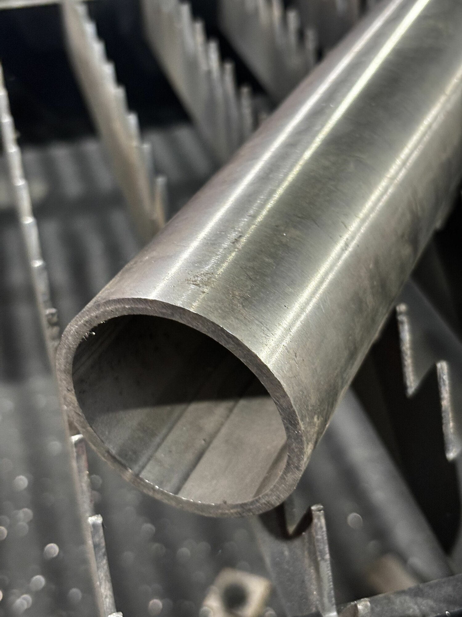 Труба из нержавеющей стали 304 марка, диаметр 60 мм, длина 500 мм, толщина 4 мм