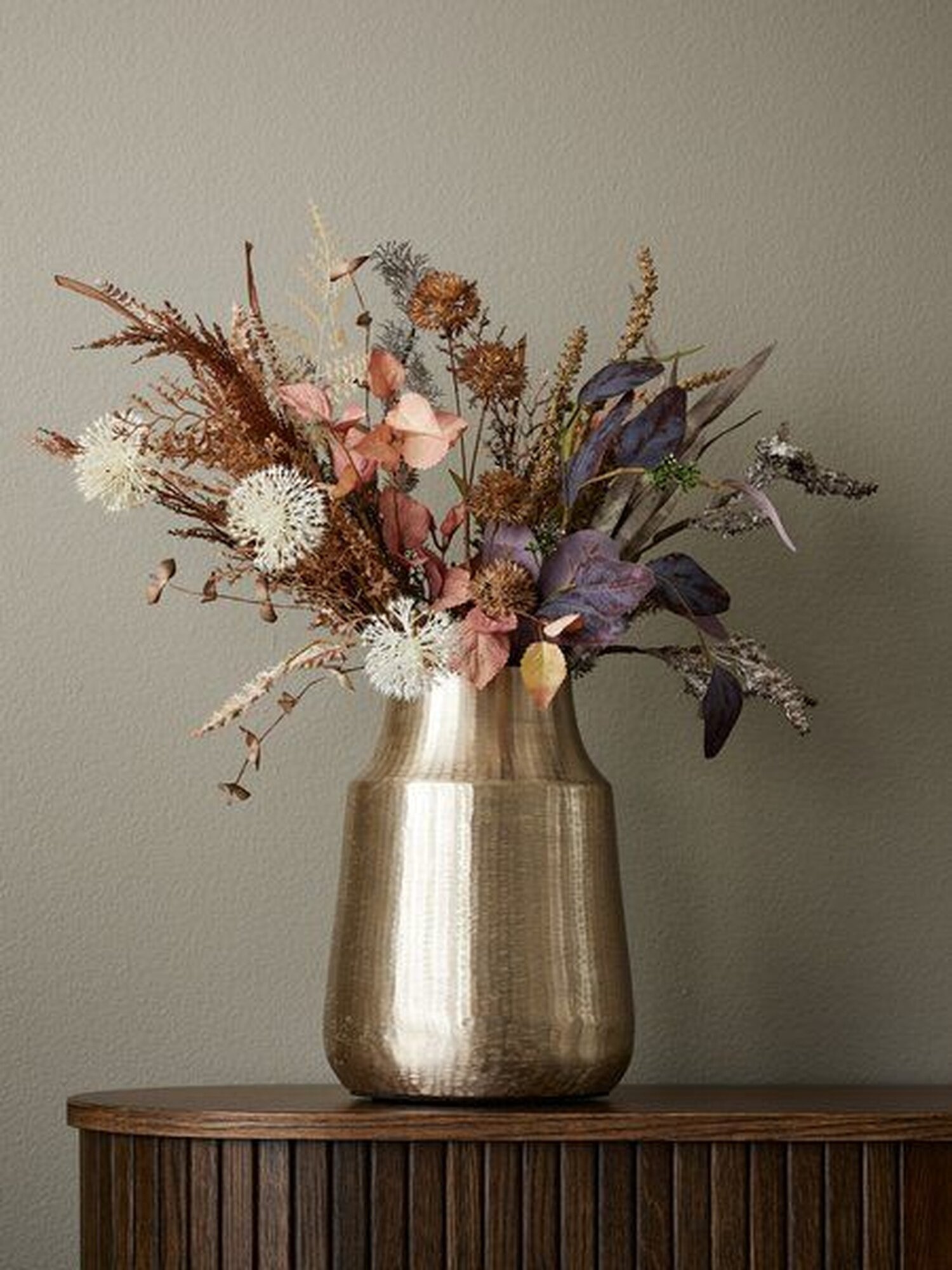 Ваза Jysk MALIAS, алюминий, цвет медь, настольная, Ш22xВ30 см