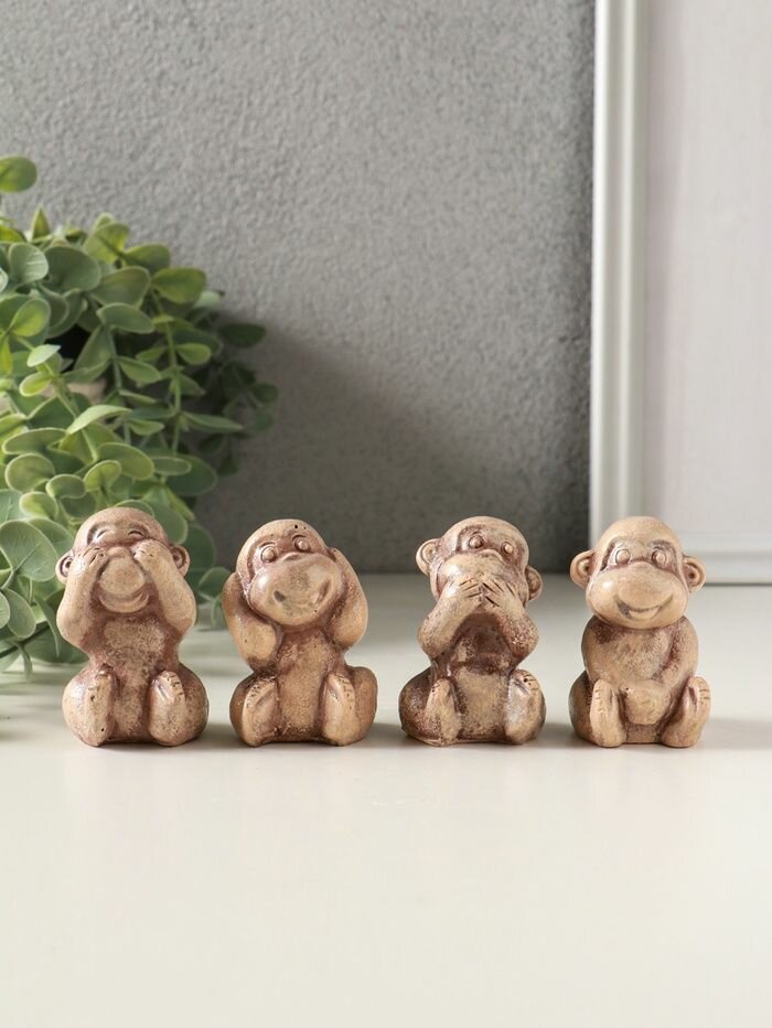 Набор фигурок Обезьянки , 4 шт, 6 см, слоновая кость