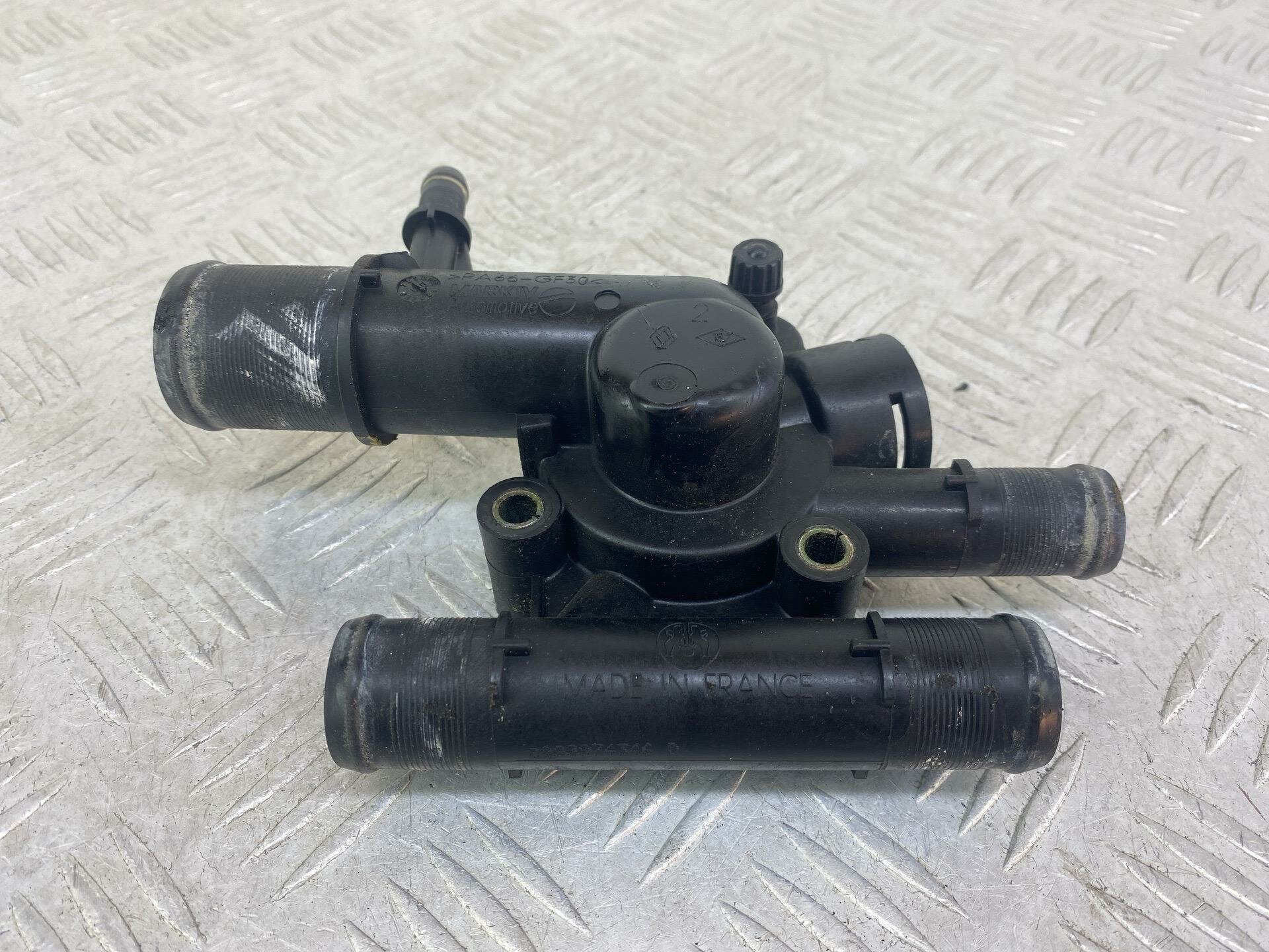 Корпус термостата Renault Scenic рест. (1999 - 2003) 8200074346D
