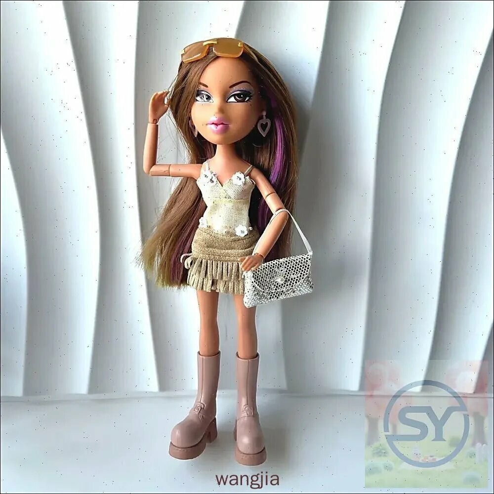 Bratz Кукла
