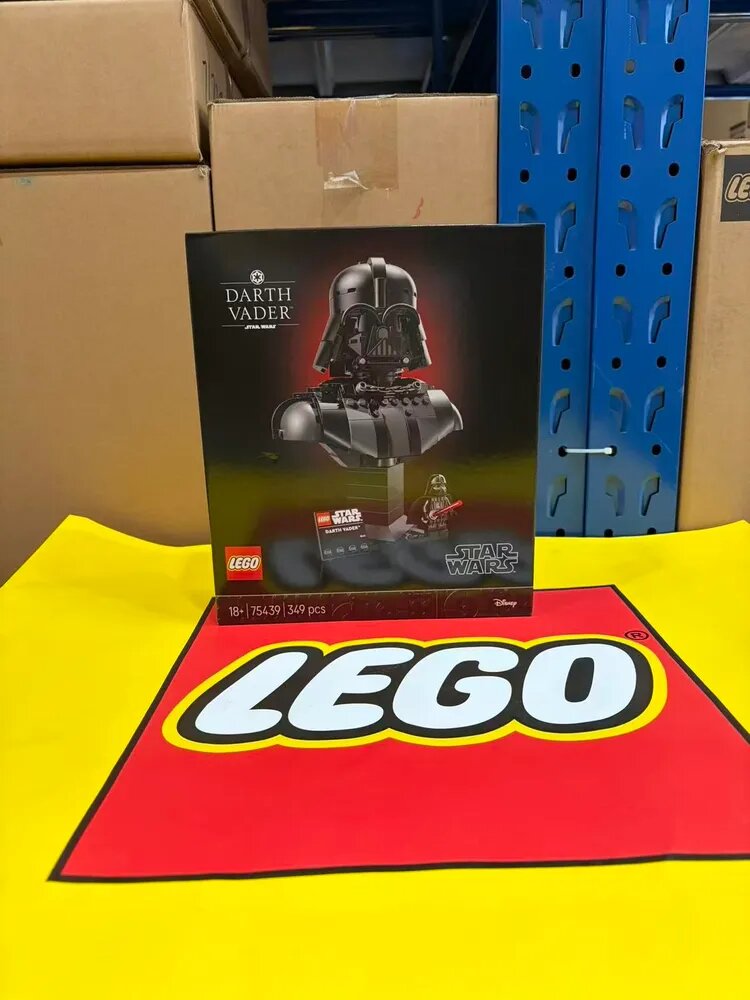 Конструктор LEGO Star Wars 75439 — фото 1