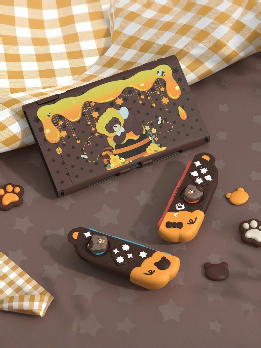 PlayVital Good Night Bear Защитный чехол для Nintendo Switch 2, с подставкой, раздельные силиконовые накладки на Joy-Con, жесткий корпус, 2 колпачка для стиков, Коричневый