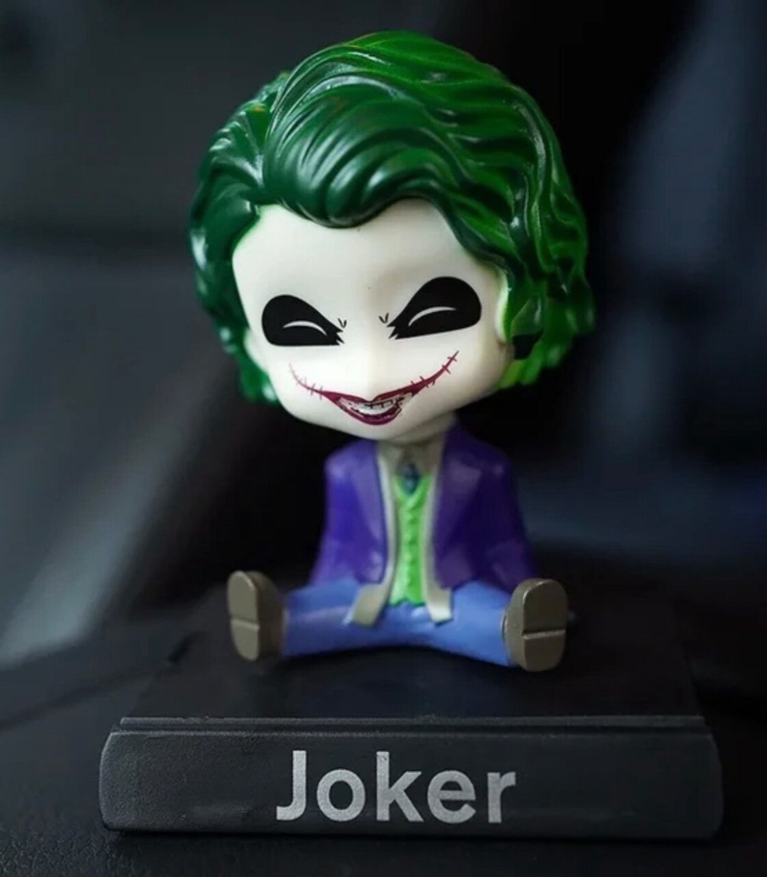 Фигурка-подставка в автомобиль 12 см: персонаж Joker (Джокер)