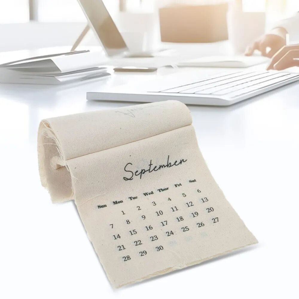 Адвент-календарь настенный тканевый "Calendar", 2025 год, светло-бежевый, 15.5x15.5x19 см — фото 1